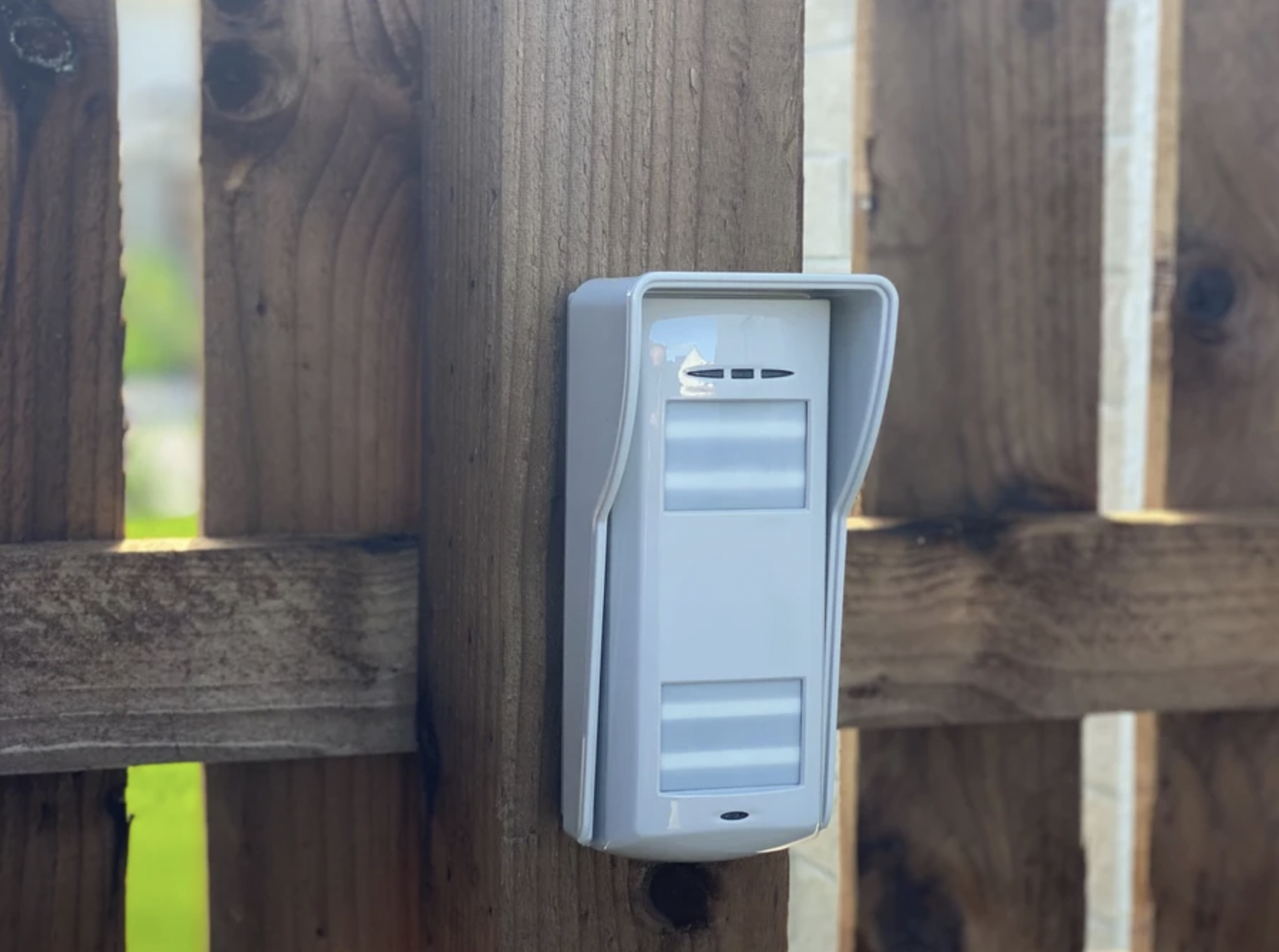 Alarm the external areas of you property | Bunker Alarms & Surveillance